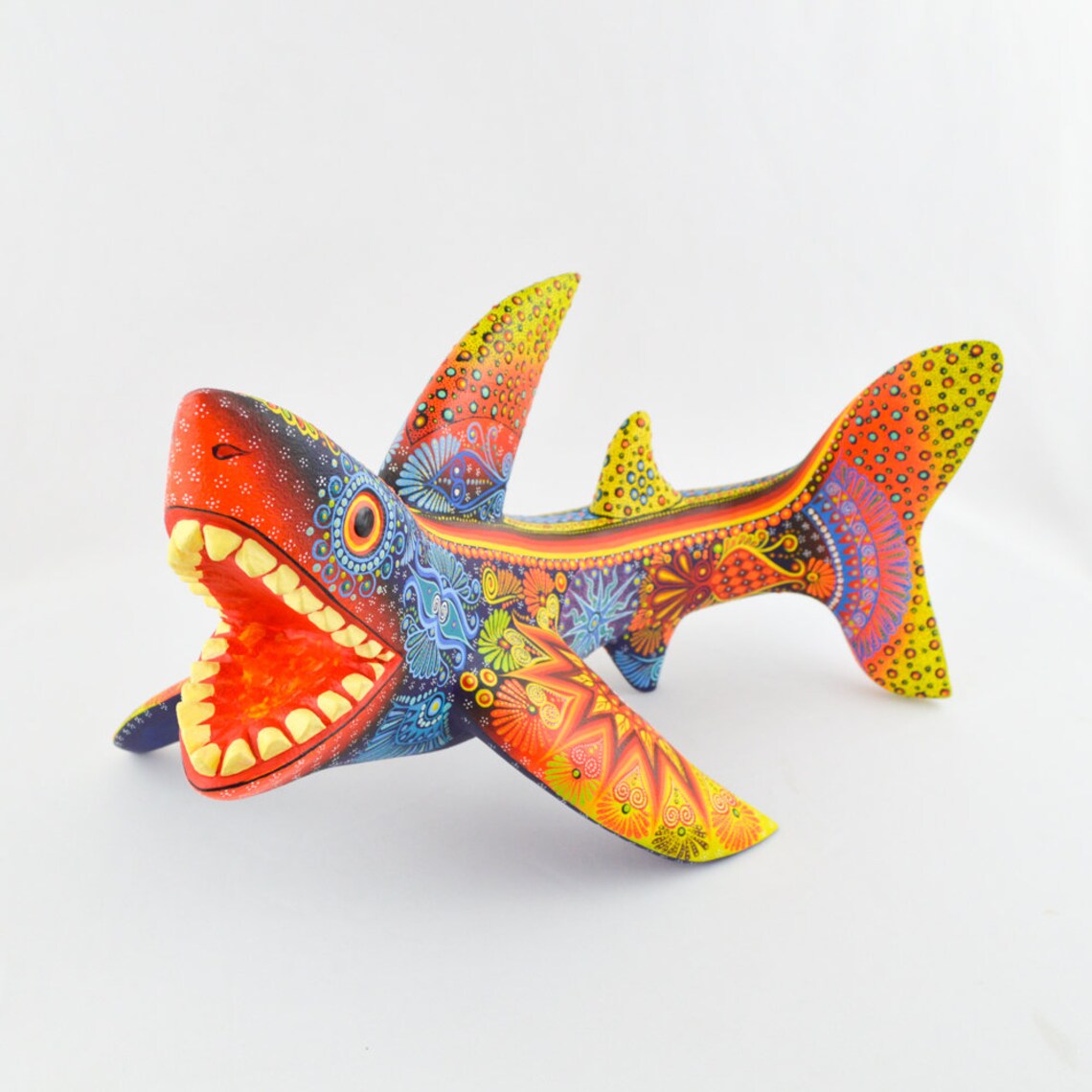 Alebrije Shark | Mexican Handcraft Home Decor | Magia Mexica - Etsy