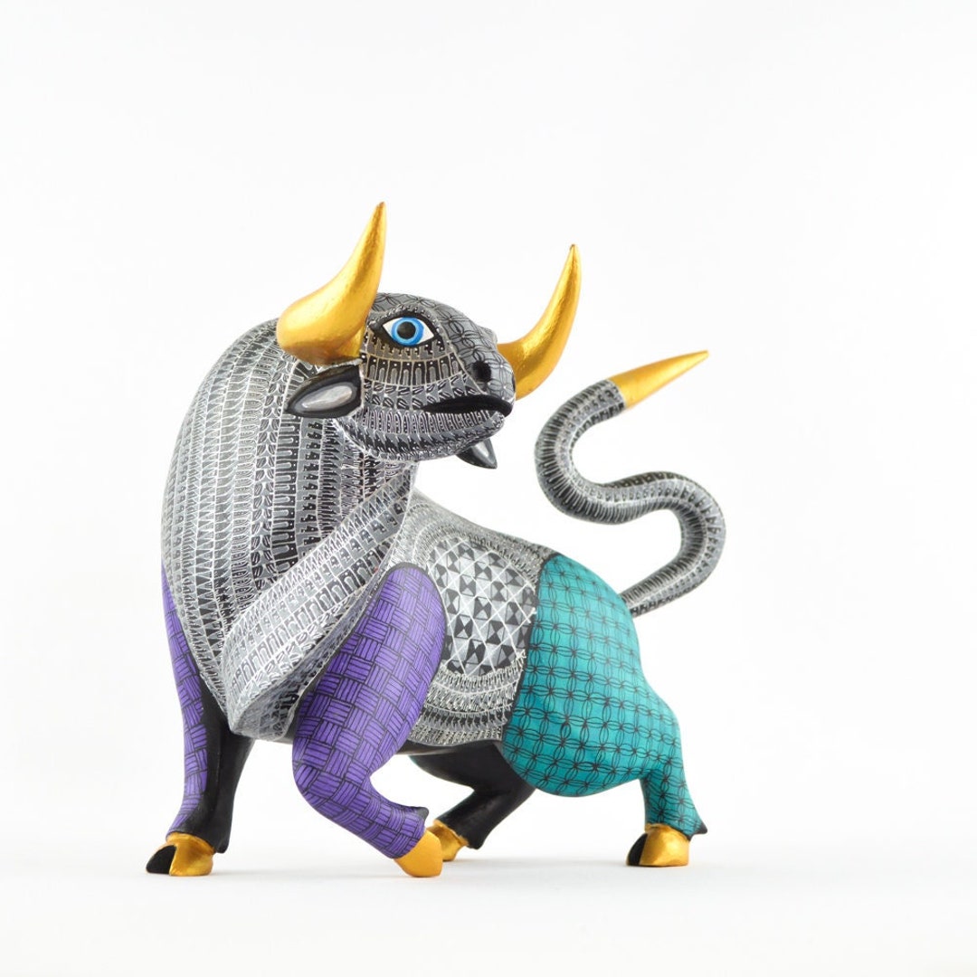 Alebrije Bull Oaxacan Wood Carving Hand Painted Mexican Craft Home ...