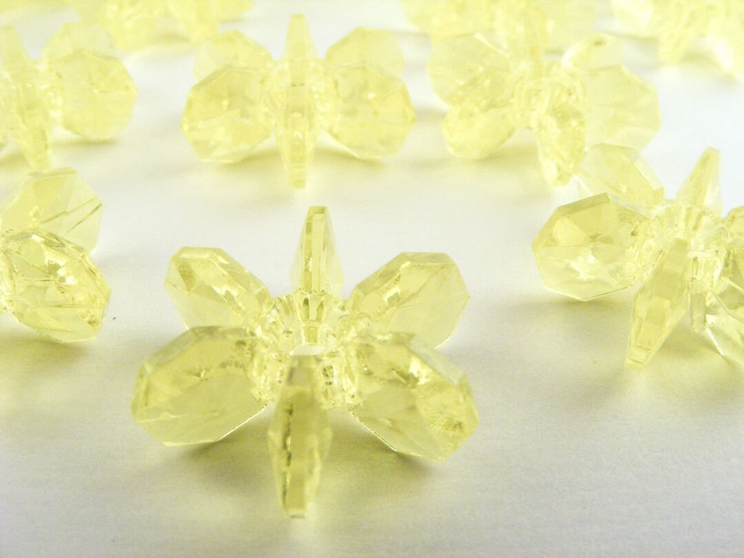 Yellow Starflake Beads Plastic Flower Craft Stacking Medium Lot of 50 ...
