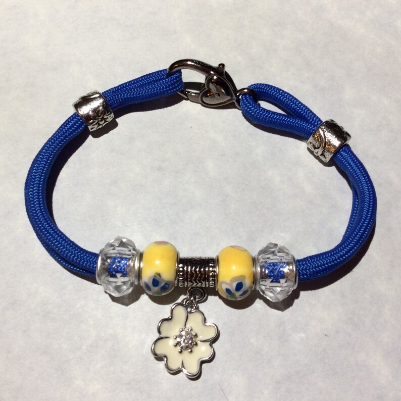 Flower Beaded Paracord Bracelet | Etsy