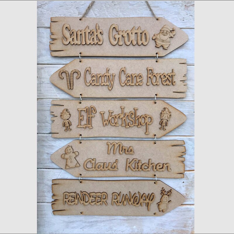 Santa's Grotto Sign - Etsy UK