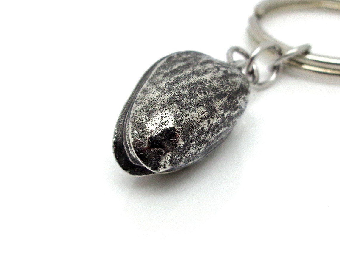 Pistachio Keychain Nature Keyring Nut Key Holder in Pewter - Etsy