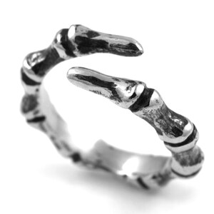 Human Finger Bone Ring Anatomical Jewelry in Pewter - Etsy