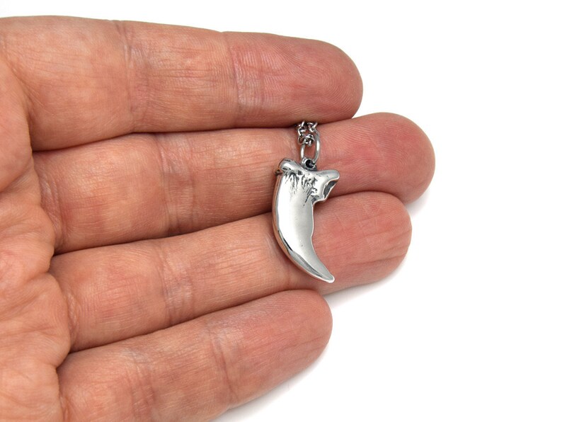 Small Metal Wolf Claw Pendant Necklace Handmade Animal Charm - Etsy