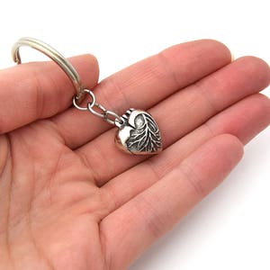 Anatomical Heart in Shape of a Traditional Heart Keyring in Pewter - Etsy