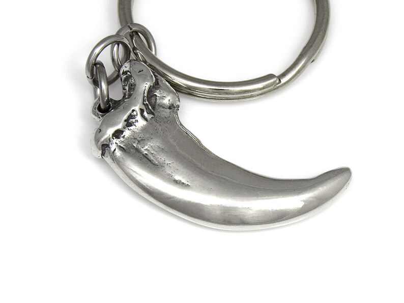 Wolf Claw Keychain Handmade in Polished Pewter Hand Carved - Etsy