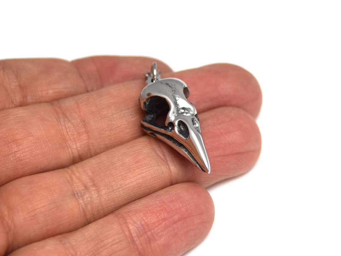 Magpie Skull Pendant Necklace Metal Bird Head Charm Handmade - Etsy Sweden