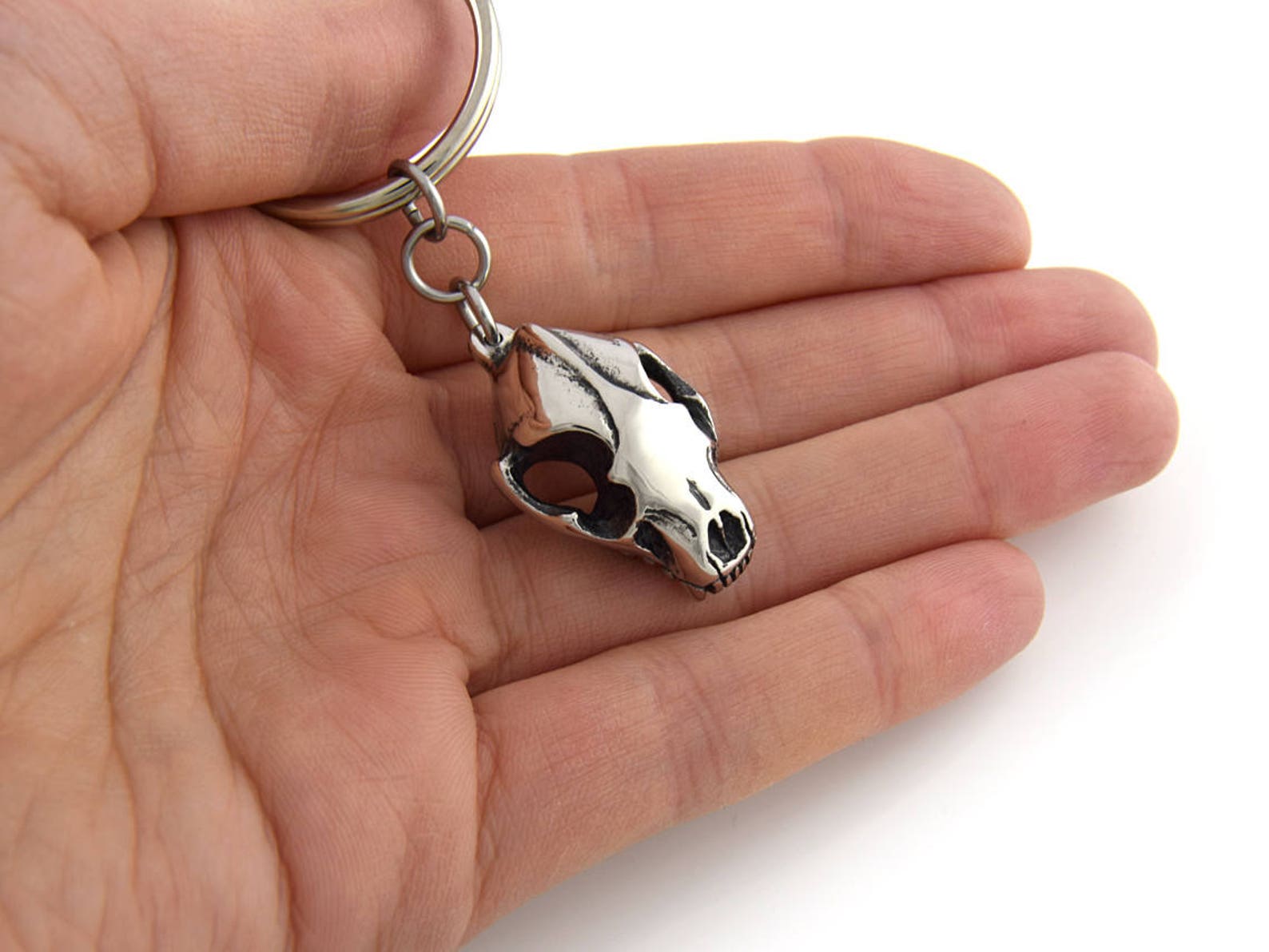 Wolverine Skull Keychain Animal Bone Keyring in Pewter | Etsy