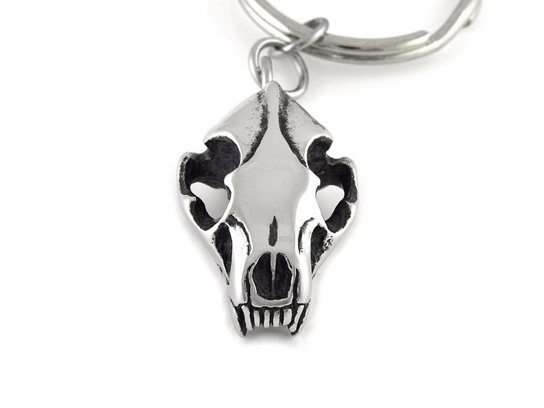 Wolverine Skull Keychain Animal Bone Keyring in Pewter | Etsy