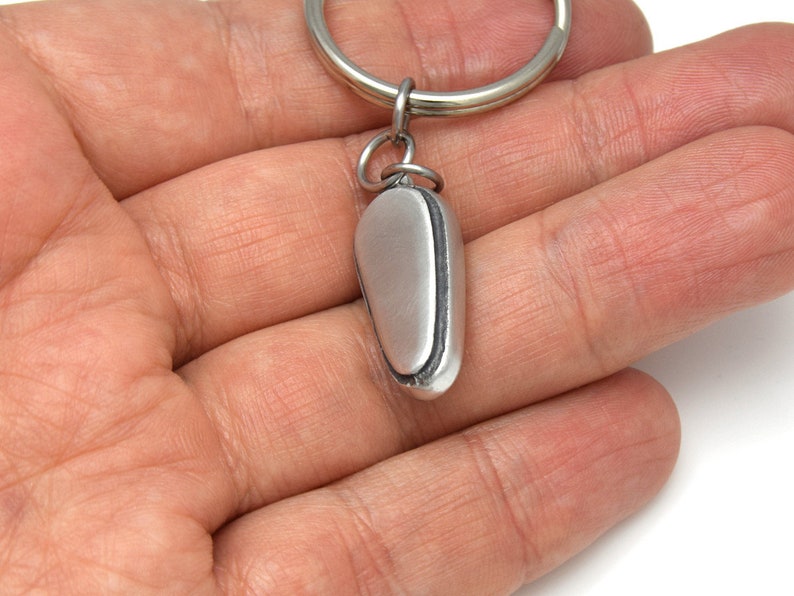 Handmade Pinball Flipper Keychain in Pewter Arcade Old School - Etsy