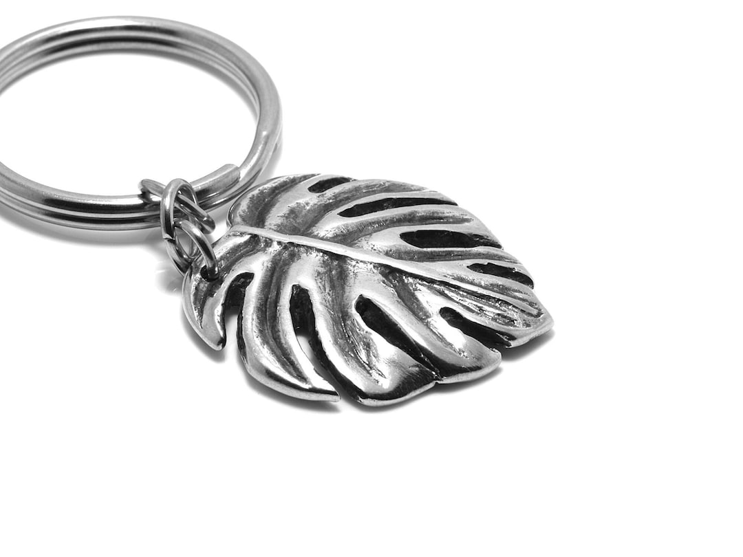 Monstera Leaf Keychain, Handmade Nature Keychain in Pewter on 30 Mm Key ...