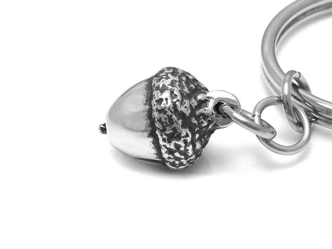 Small Acorn Keychain, Nature Keyring, Woodland Key Holder in Pewter - Etsy
