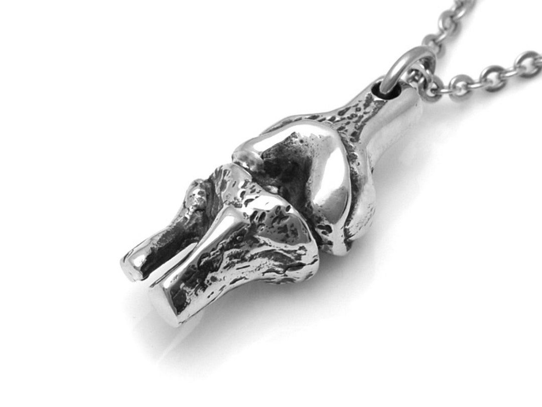 Anatomical Knee Pendant Necklace, Femur and Tibia Charm Jewelry - Etsy