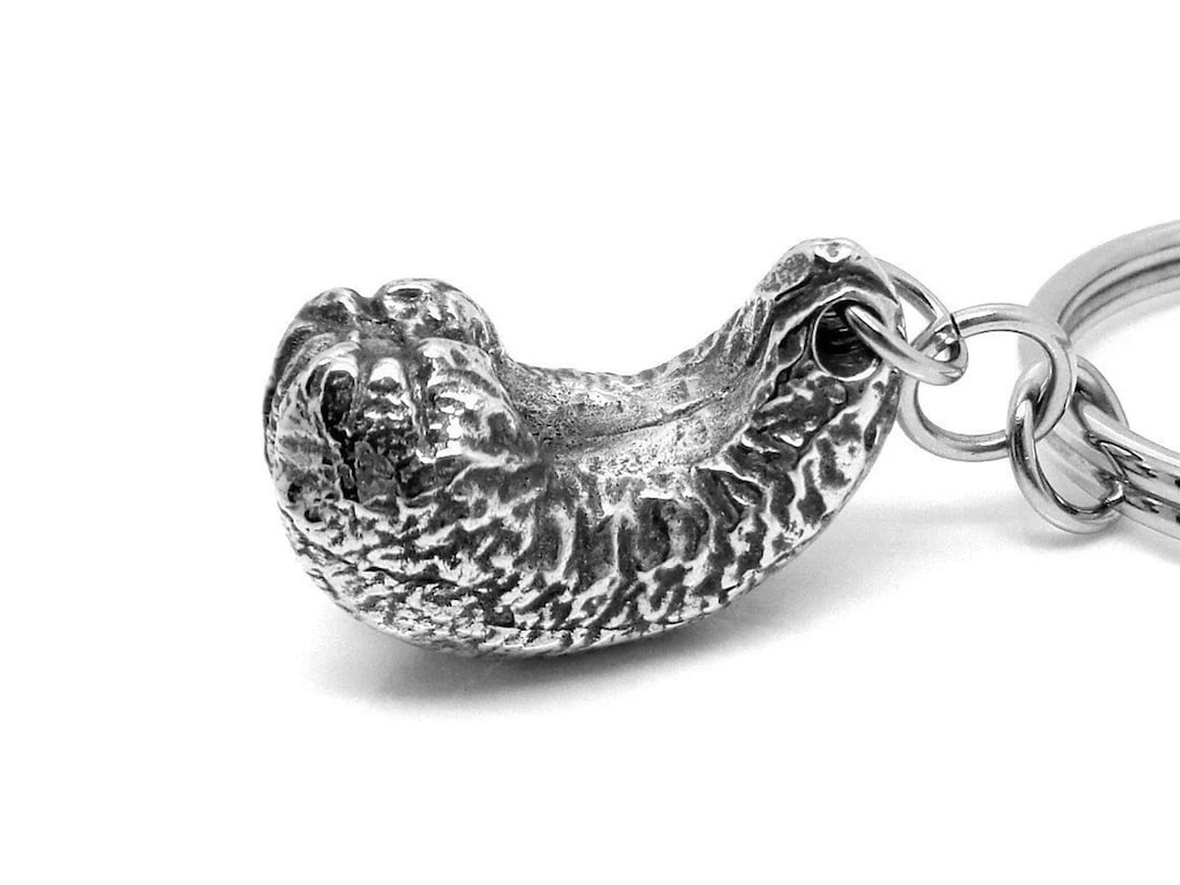 Cashew Keychain, Nut Key Holder Nature Keyring in Pewter - Etsy