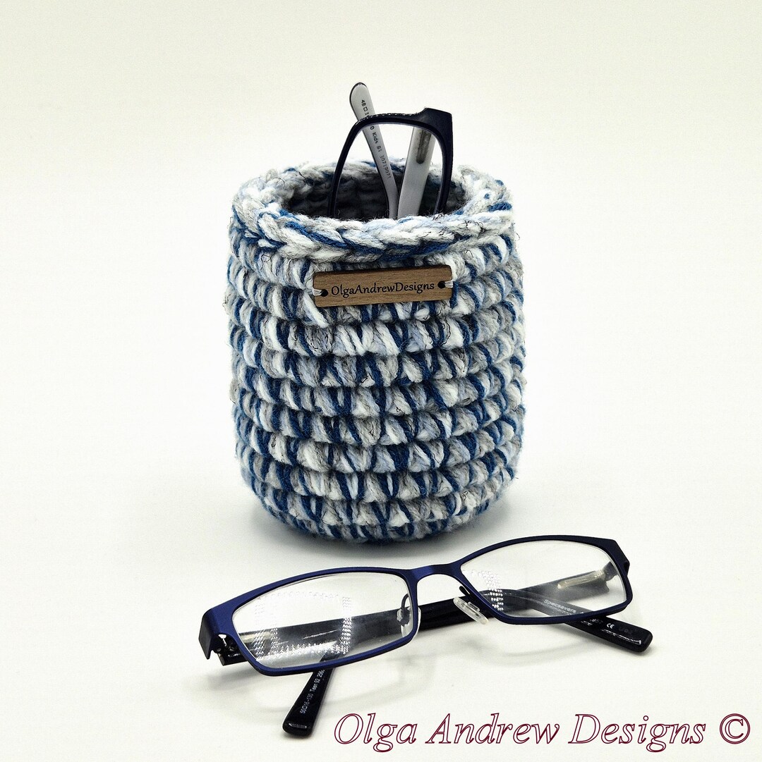 Bedside Eyeglass Holder Stand, Soft Eyeglasses Organizer, Nightstand ...
