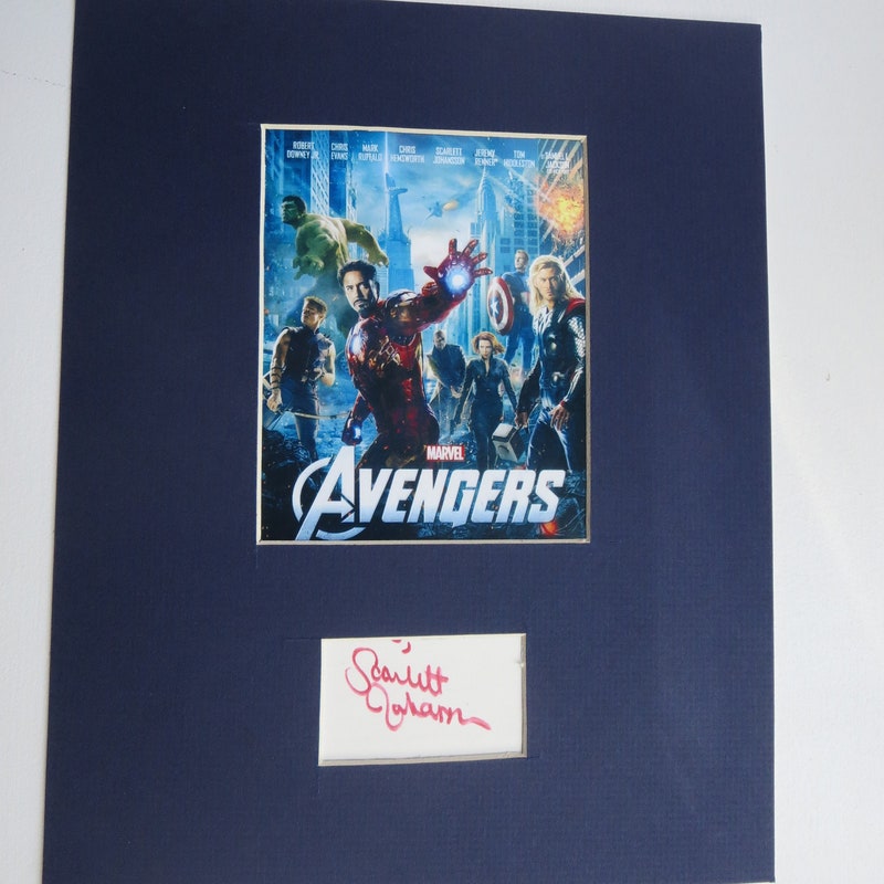 Scarlett Johansson Autograph - Etsy