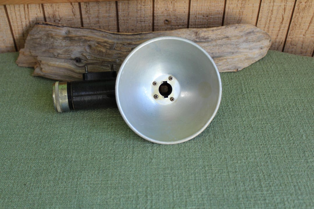 Argus Flasholder 1950s Vintage Camera and Accessories Flash Attachment ...