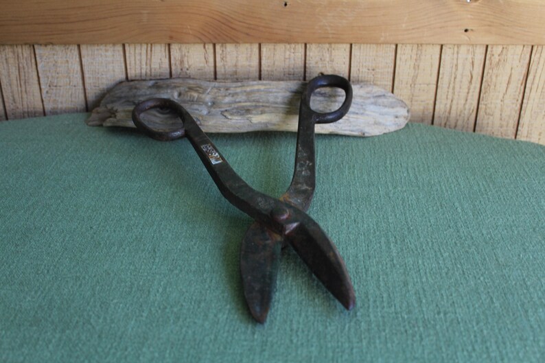 Rusty Tin Snips Wiss-8 1920s Farm Implements and Industrial Salvage - Etsy