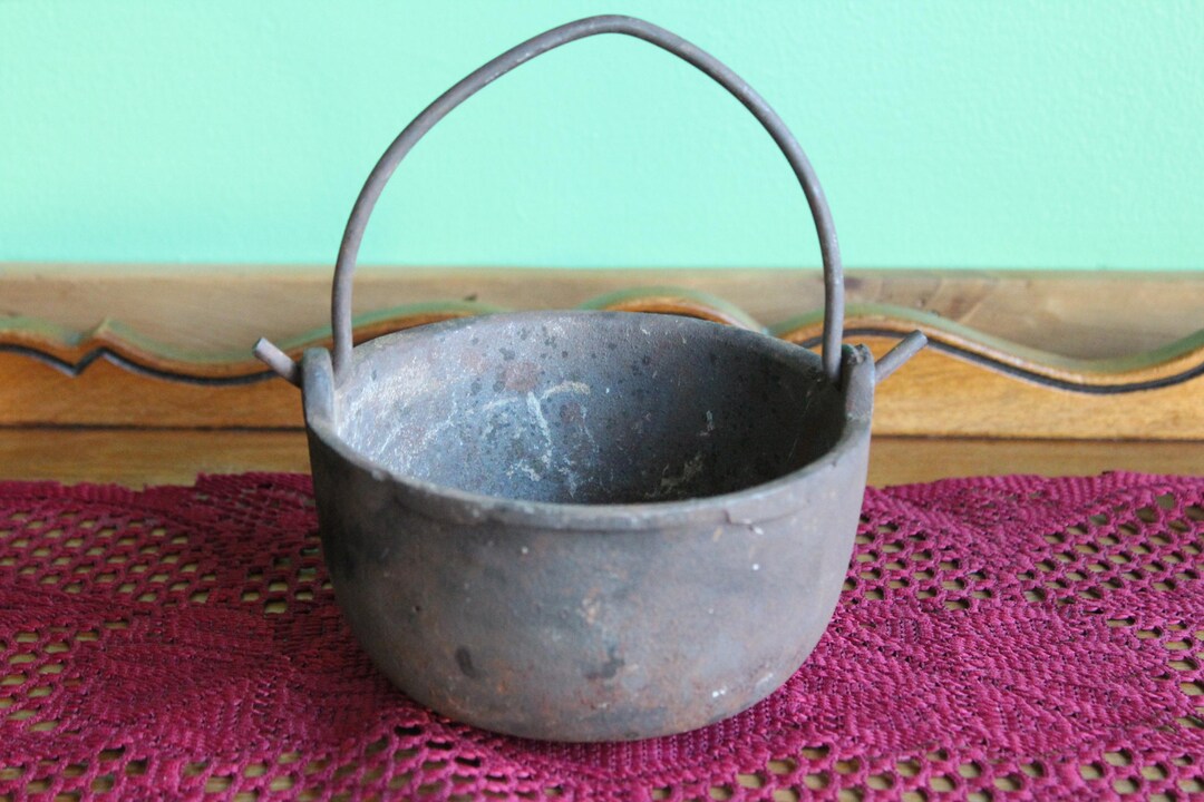 Cast Iron Melting Cauldron Rustic Industrial Salvage Farmhouse Décor ...