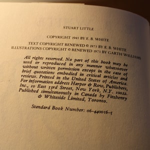 Stuart Little E. B. White Illustrated by Garth Williams 1973 Vintage ...