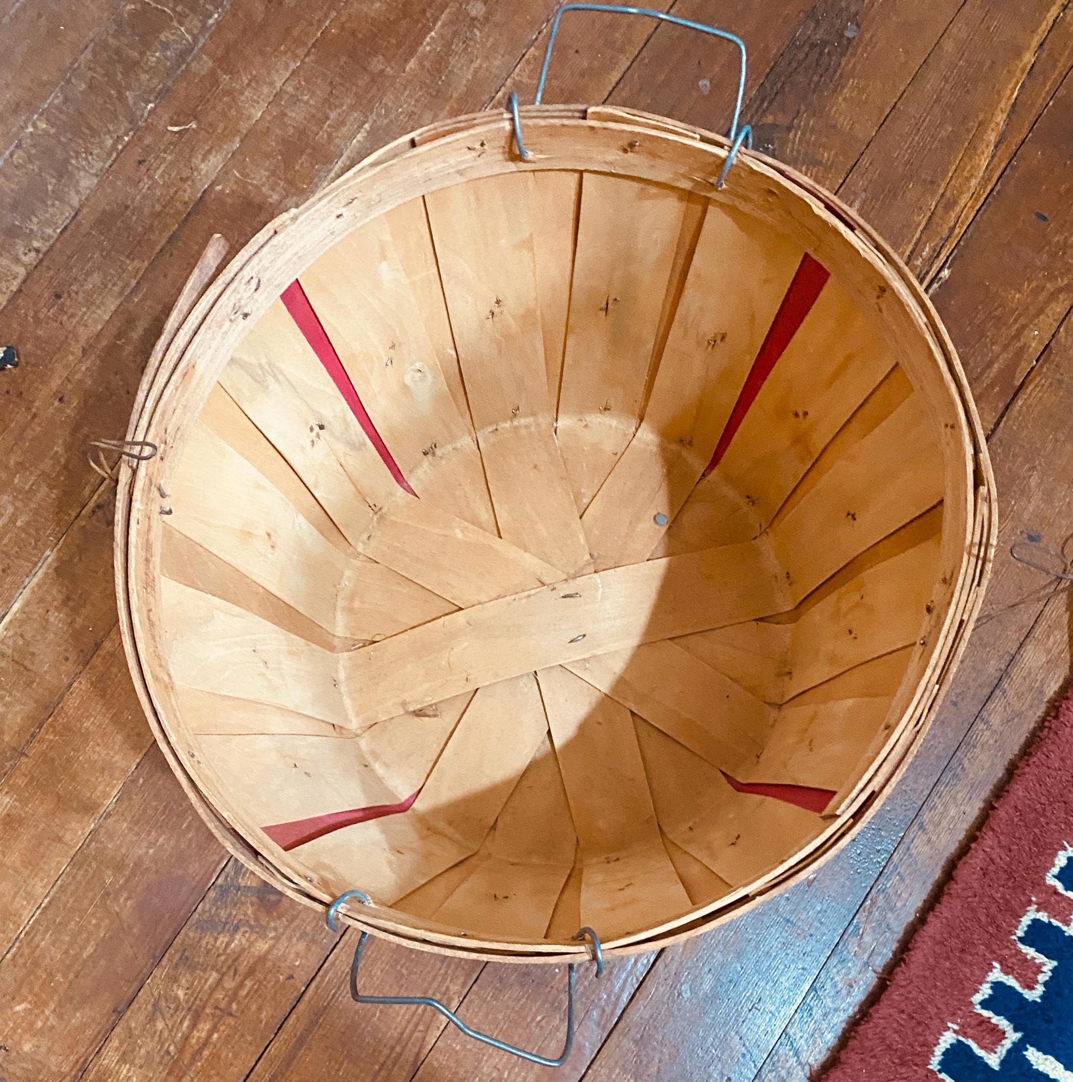 Half Bushel Basket With Wire Handle - Farm House Basket- Home Decor ...