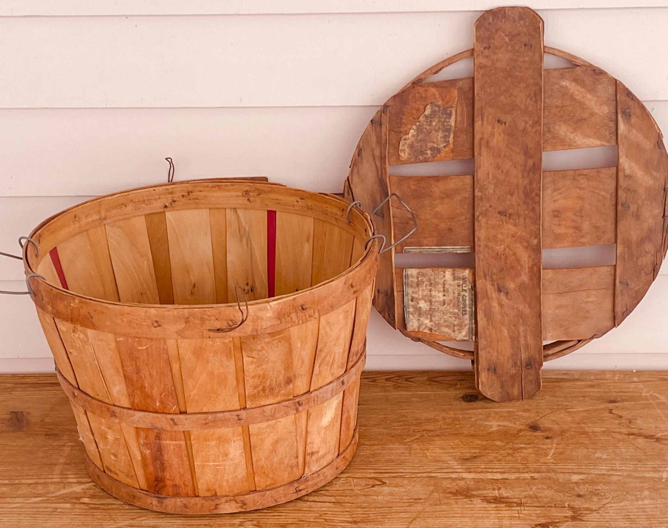 Half Bushel Basket With Wire Handle - Farm House Basket- Home Decor ...