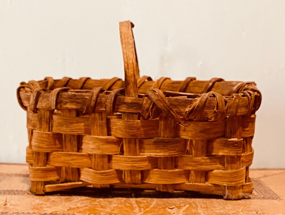 Small Vintage Split Wood Basket With Wood Handle - Home Decor ...