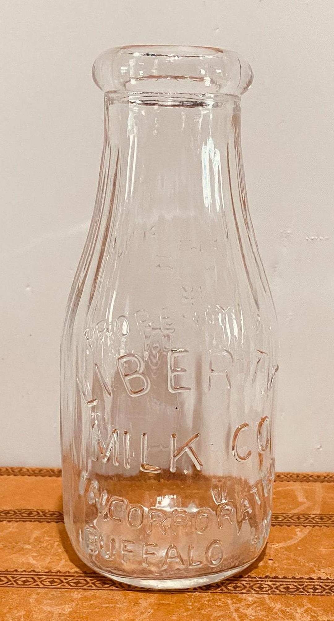 Liberty Milk Company - 1 Pint Glass Bottle - Buffalo, New York - Etsy