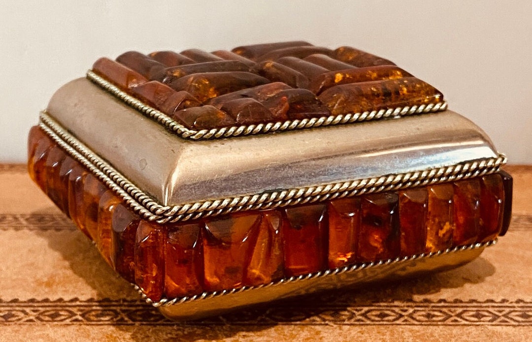 Vintage Amber- Like Jewelry Box Antique Style Faux Baltic Amber ...