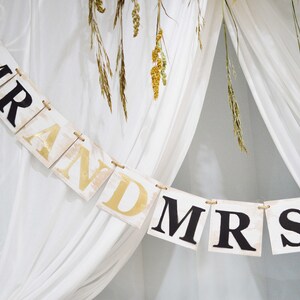 Wooden Mr. and Mrs. Banner Rustic Wedding Wooden Sign - Etsy