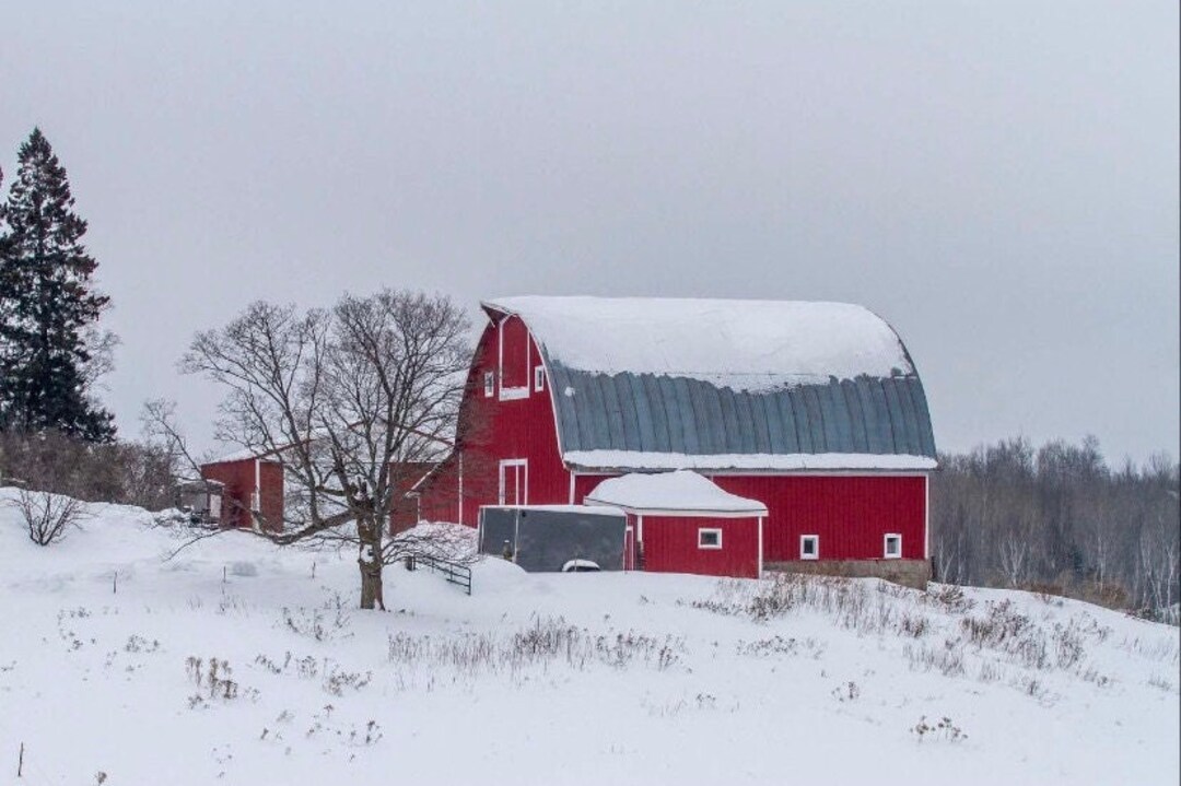 Snowy Red Barn - Etsy