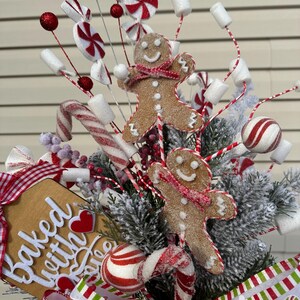 Gingerbread Christmas Tree Topper, Gingerbread Decor, Whimsical Tree ...