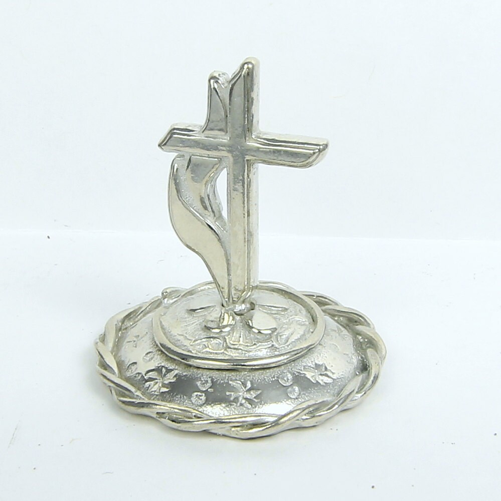 Methodist Cross Ring Stand | Cross Room Decor Keepsake for Confirmation ...