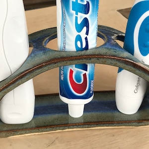 ELECTRIC Toothbrush/toothpaste Holder in Lapis Blue and Cappuccino ...