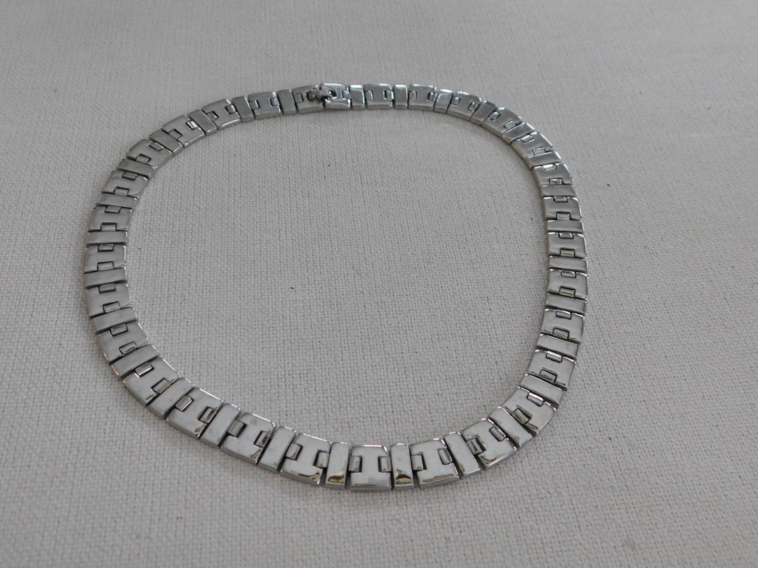 Silver Flat Crown Trifari Choker Necklace - Etsy