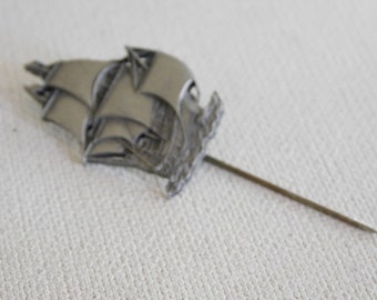 Mayflower Pin - Etsy