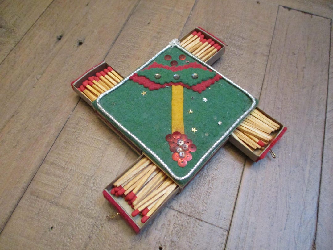 Vintage Christmas Matchbox: Felt Candle Design, Original Matches - Etsy