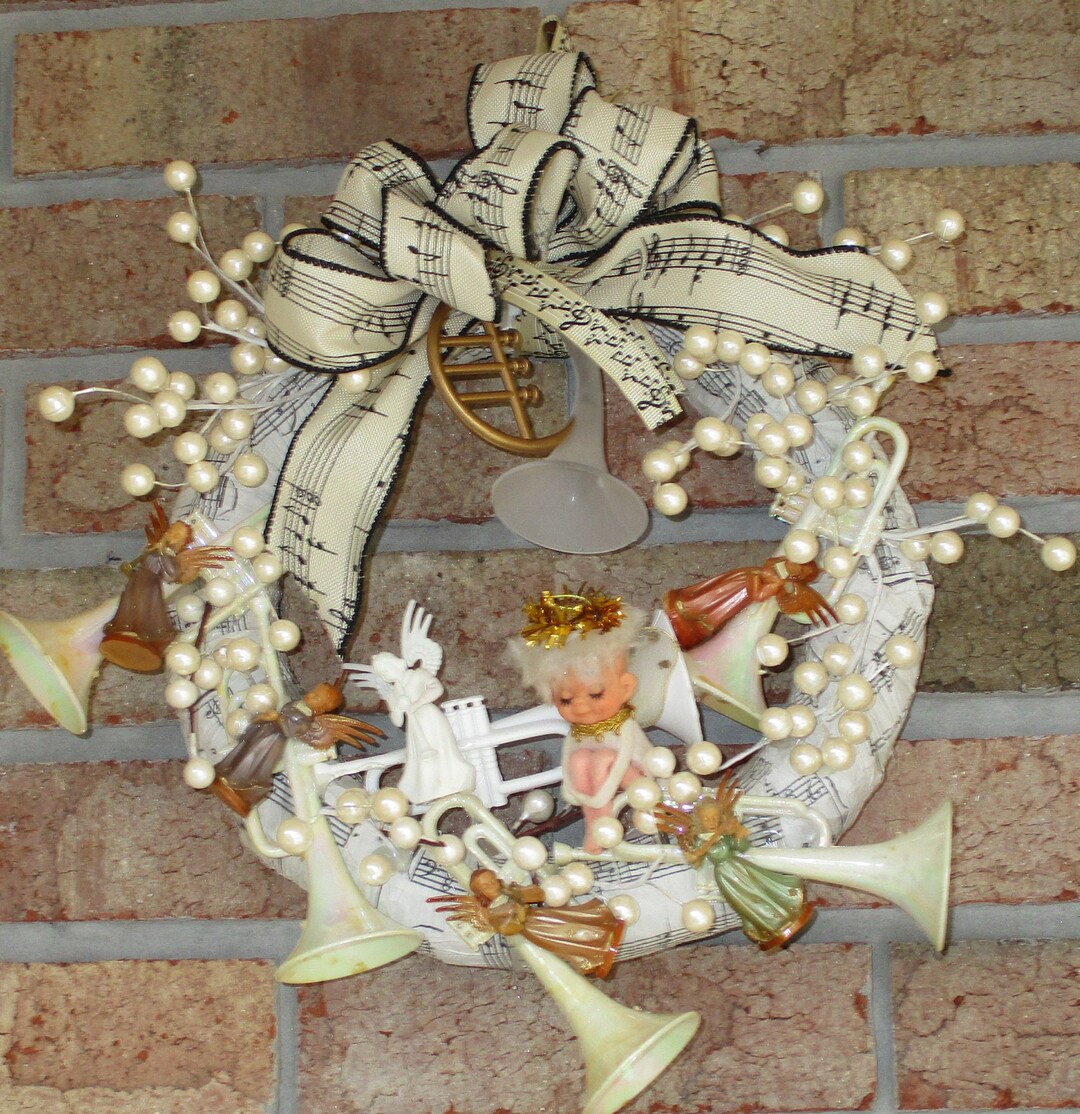 Musical Angel Wreath, Victorian Angel, Vintage Rubber Face Pretty ...