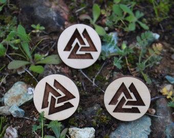 Valknut Pin - Etsy