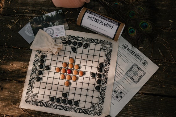 Hnefatafl and 12 Men's Morris 2 in 1 Game - Etsy