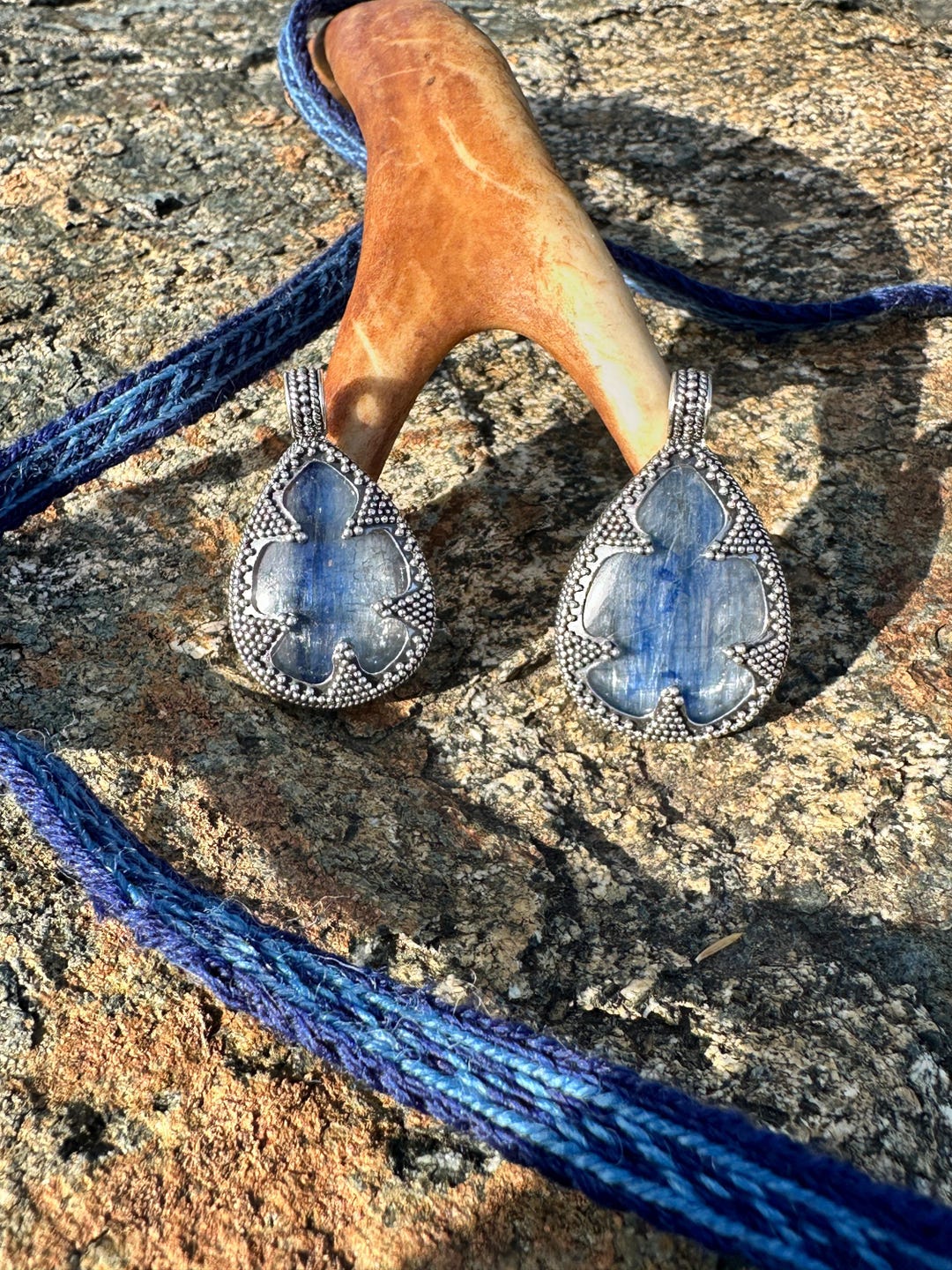 Gotland Teardrop Lens Kyanite Pendant - Etsy