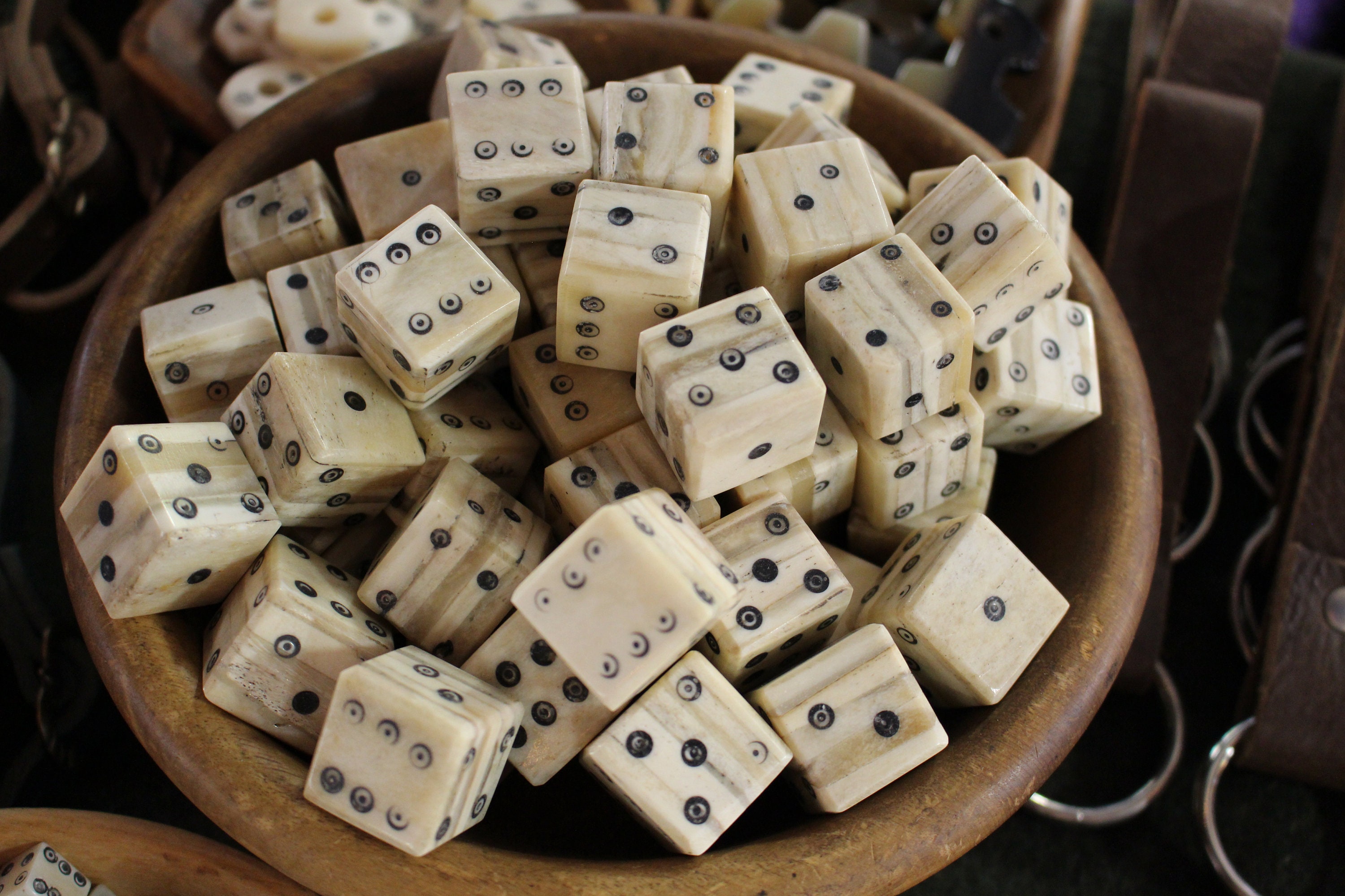 Extra Large Replica Viking Bone Dice 1 Inch - Etsy