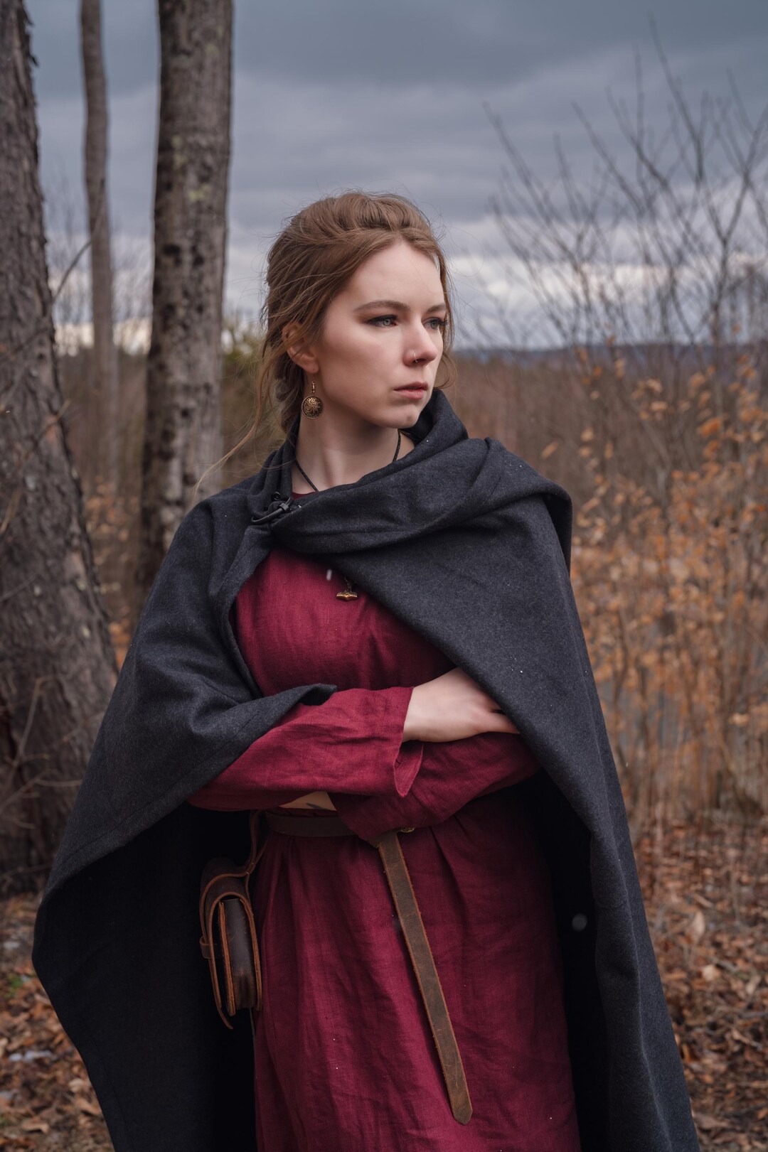 Solid Bog Oak Black Viking Age Cloak 100% Wool Rectangle Cloak. - Etsy