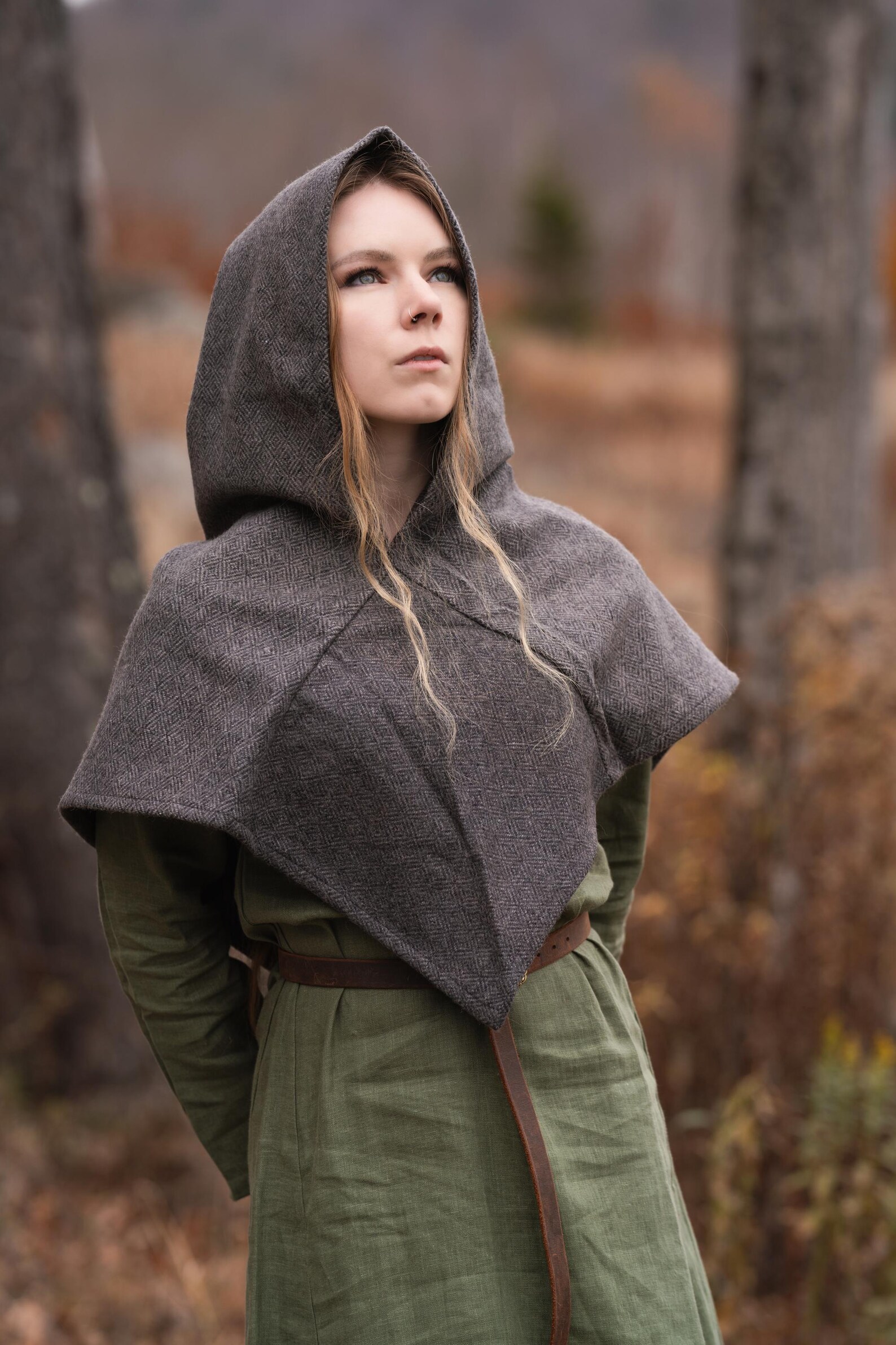 Viking Skjoldehamn Hood in Charcoal Grey Diamond Twill Wool - Etsy