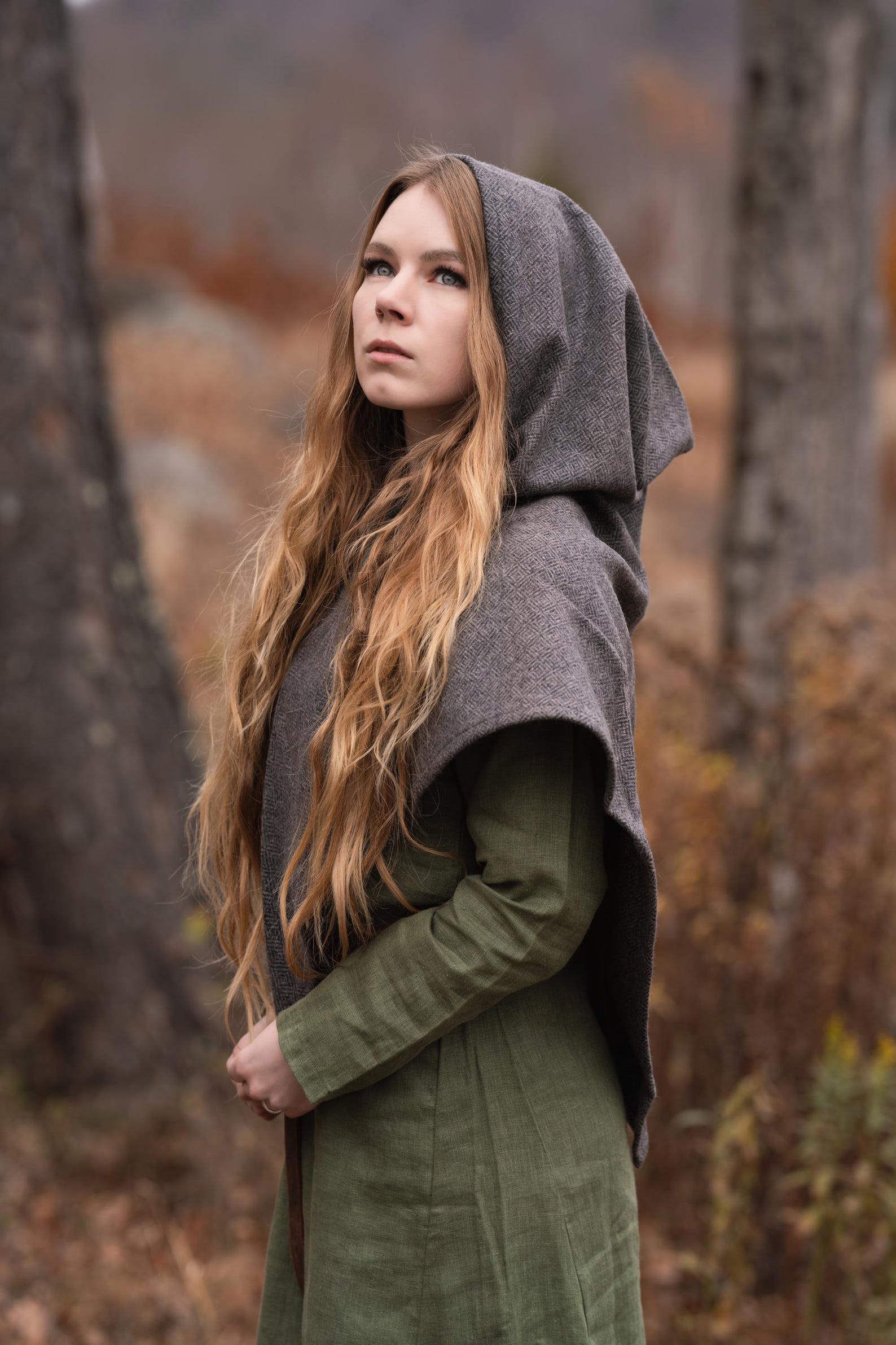 Viking Skjoldehamn Hood in Charcoal Grey Diamond Twill Wool - Etsy