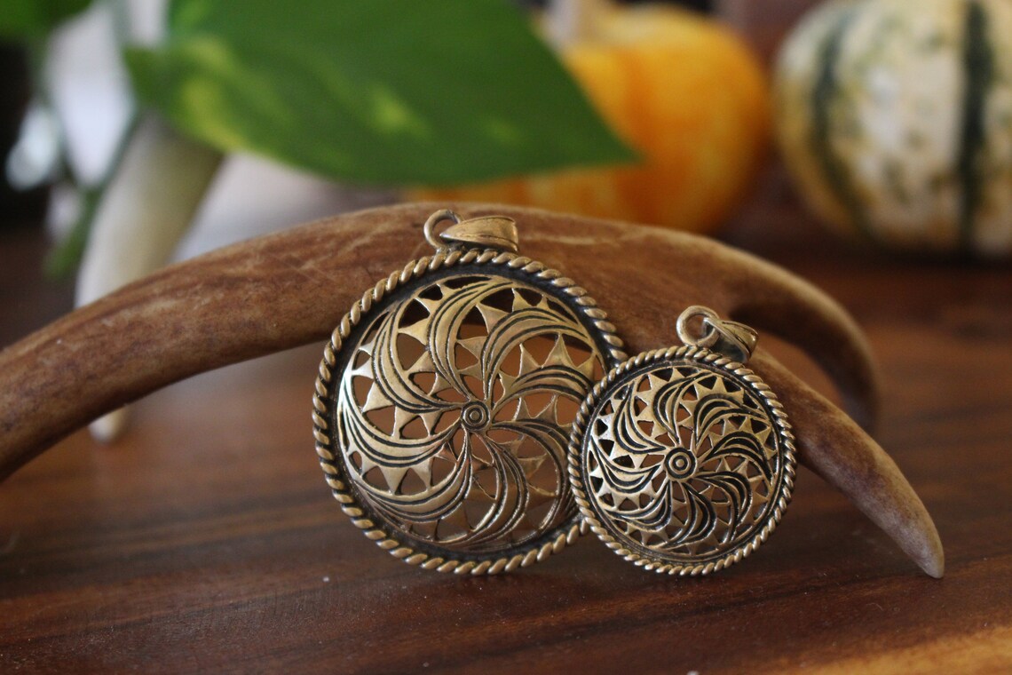 Viking Gotland Sun Wheel Pendant - Etsy