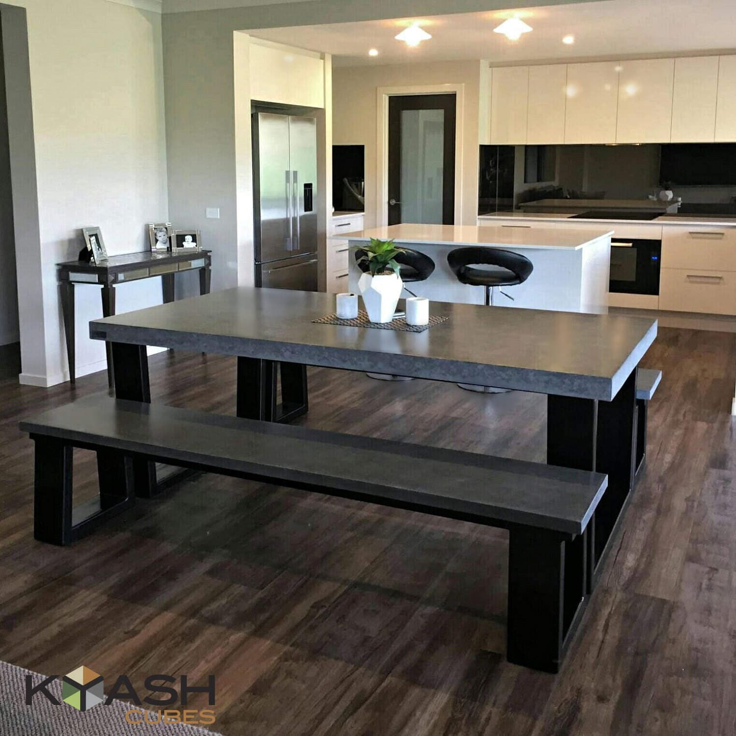 Concrete Window Servery Bar Bench/breakfast Bar - Patio Outdoor Table ...