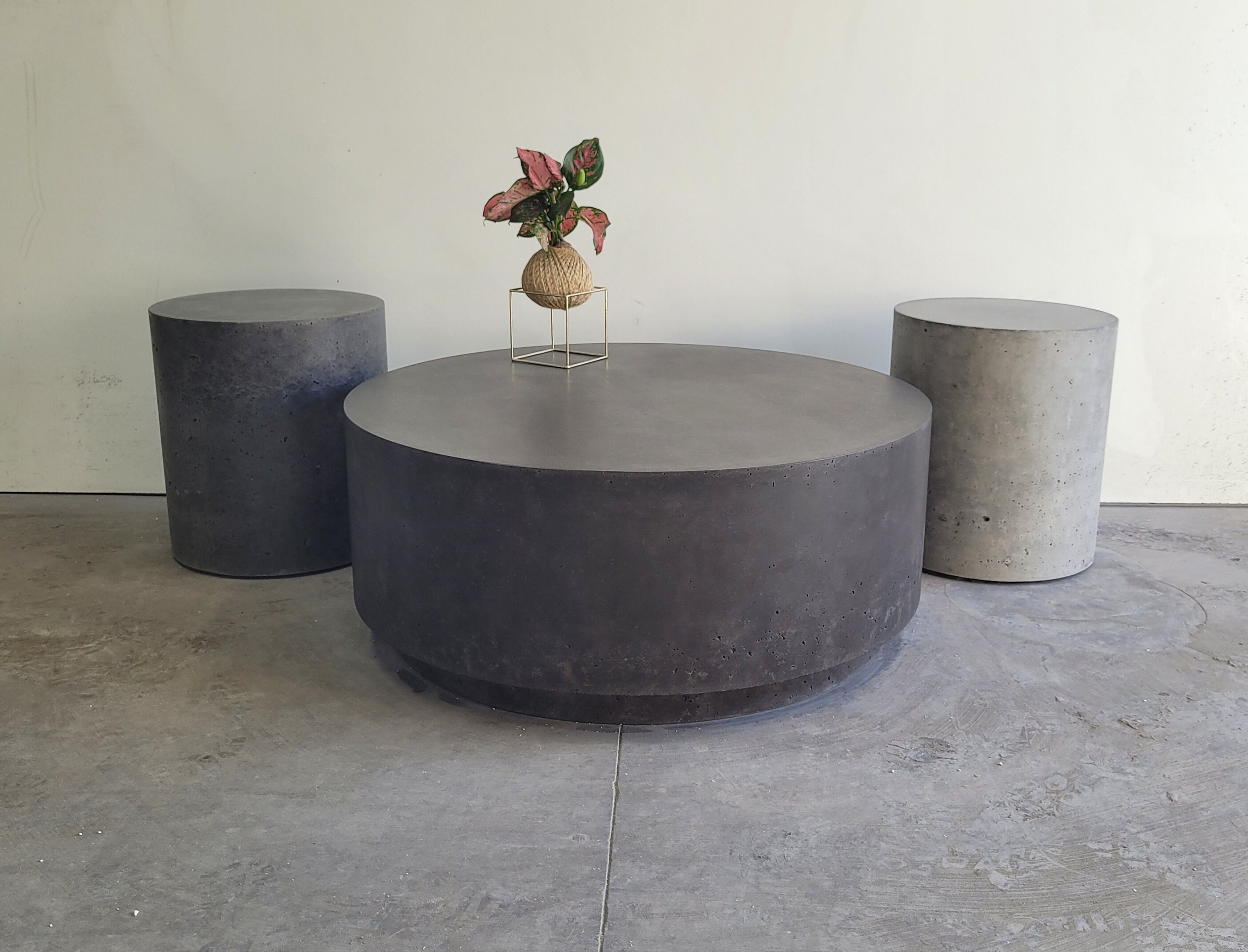 Round Concrete Coffee Table. 900mm Diameter Hand Made Floating Coffee ...