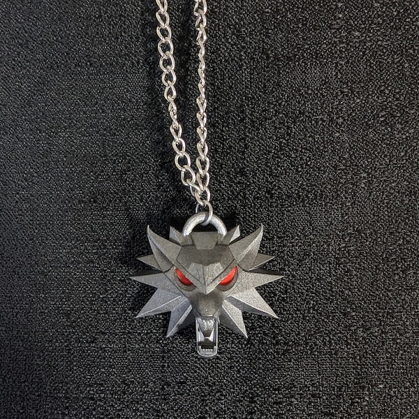 The Witcher 3 Wolf Necklace - Etsy