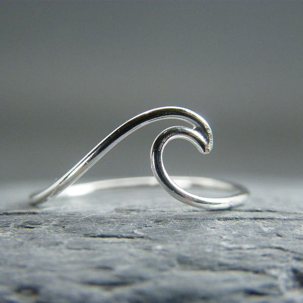 Surfer Girl Ring - Etsy